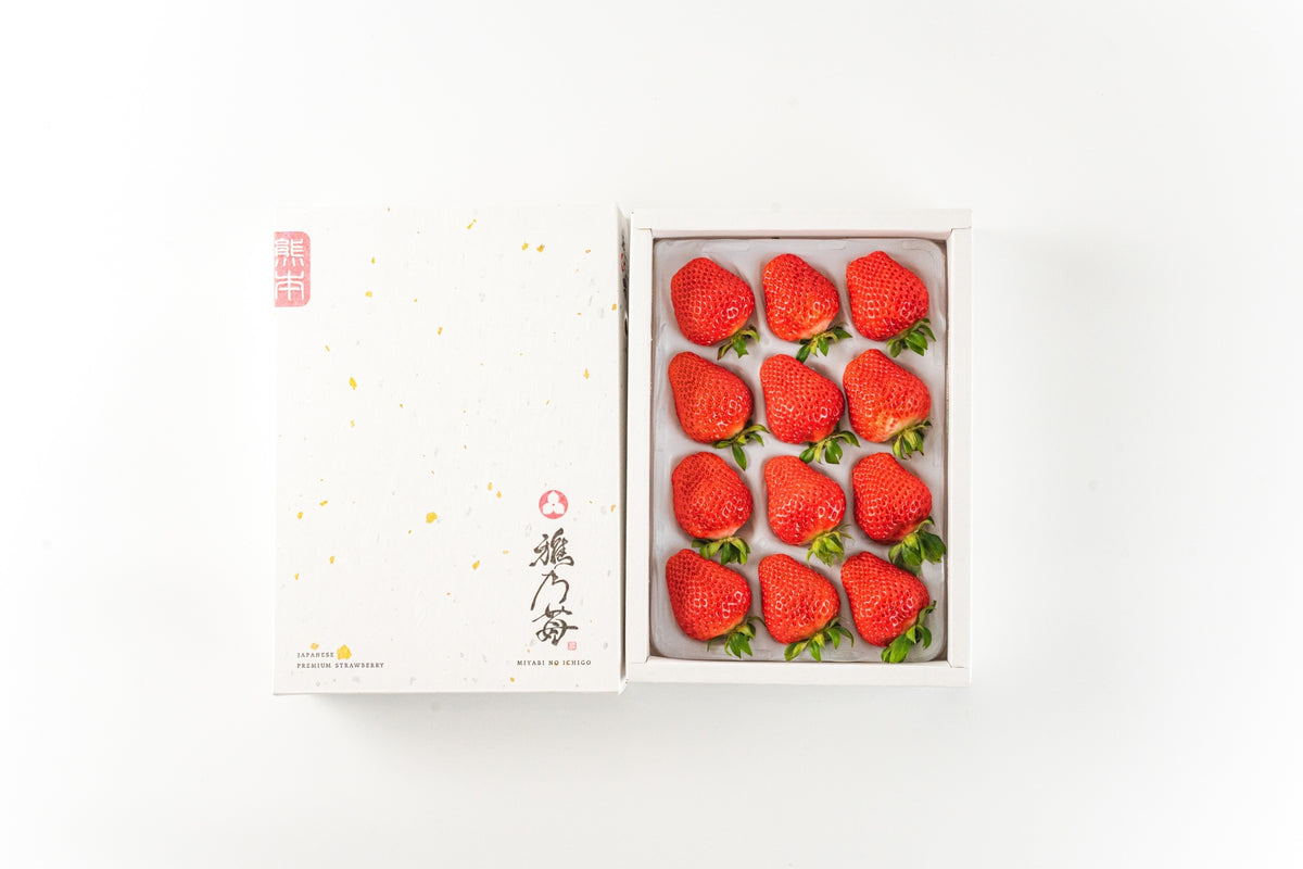 Japanese Strawberry "Miyabi" 400g with GIFT Pack - limited availabilit ...